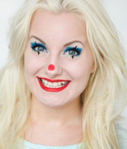 Clown makeup tutorial (Sminka sig som en clown) | Imakeyousmile.se